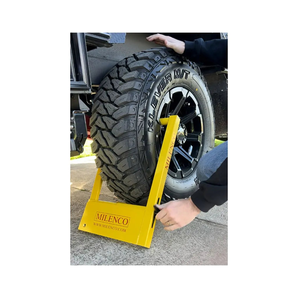 Milenco Australian Compact Wheel Clamp and Lock 8016815